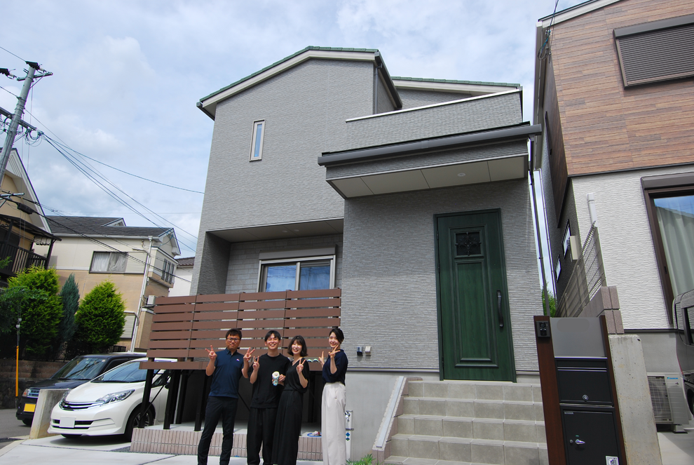 コーディネータさんと決めた「緑色」の玄関がお気に入りです♪ | 【公式】京都の新築分譲なら京都建物